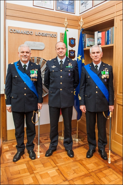 CAMBIO DI COMANDO AL SERV. DEI SUPPORTI - Aeronautica Militare